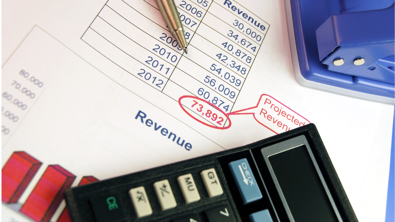What Is Gross Revenue Retention (GRR) and How Is It Calculated?