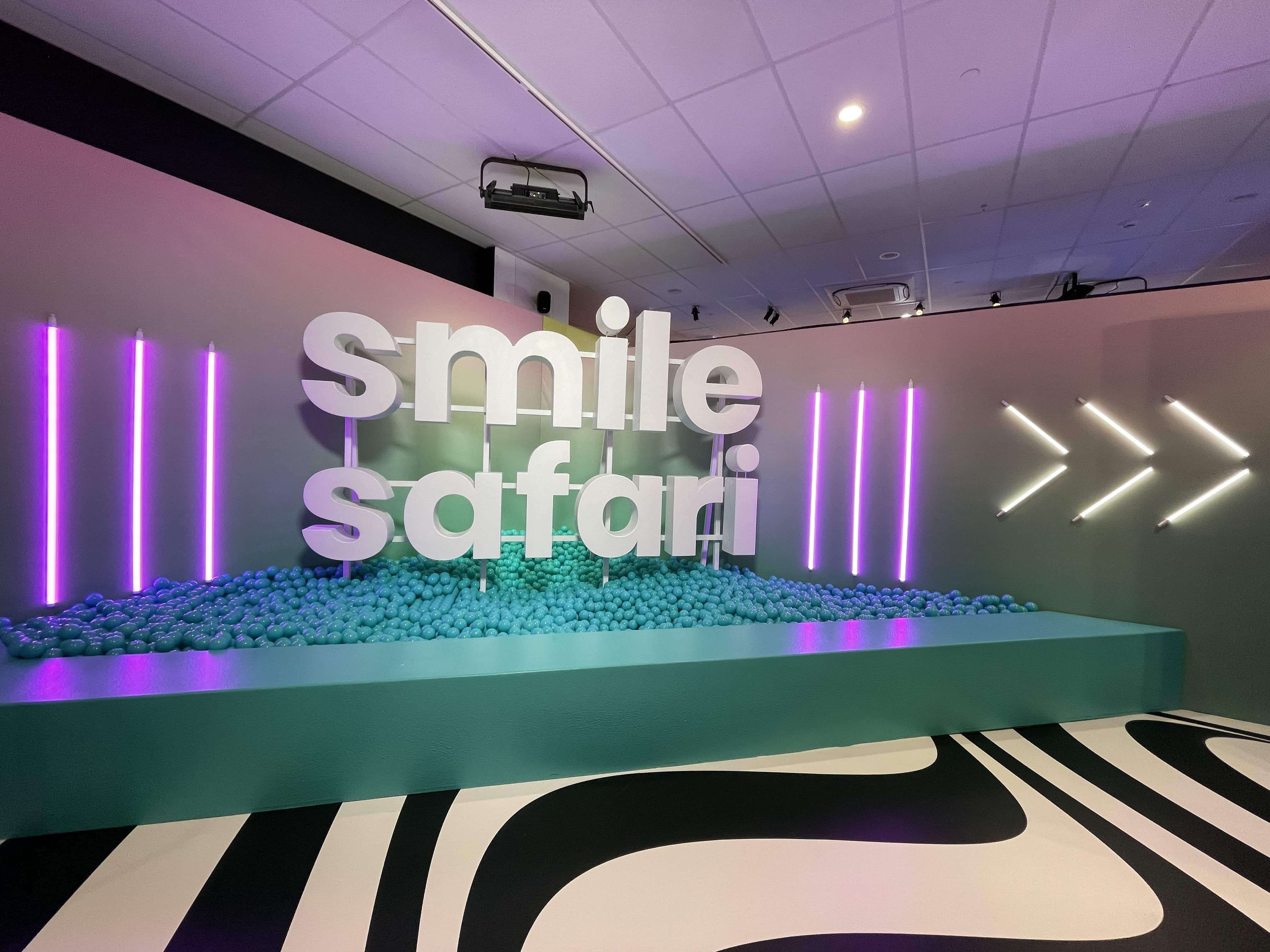 Plug n' Play - Smile Safari - Wijnegem