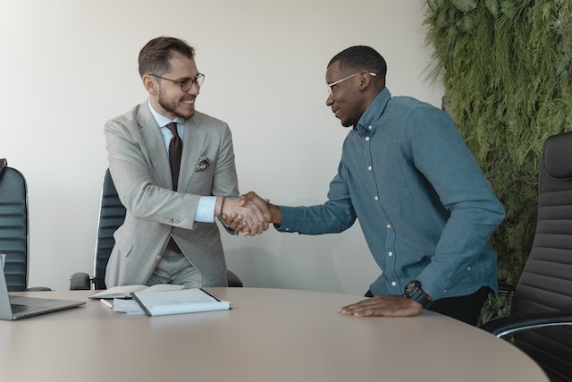 Law School Interview Questions - How to Prepare + Examples