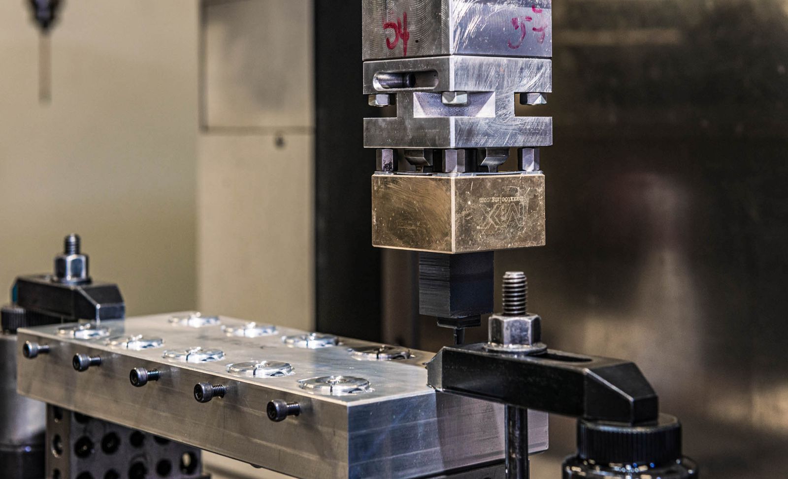 Fidelity Manufacturing Group | Machine & Mould Solutions