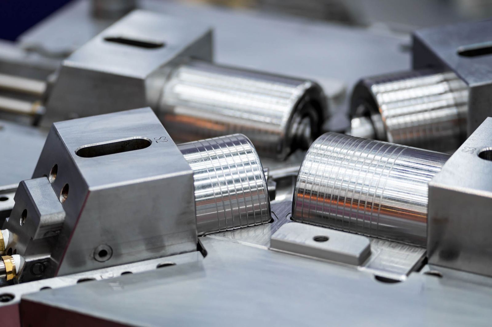 Fidelity Manufacturing Group | Machine & Mould Solutions