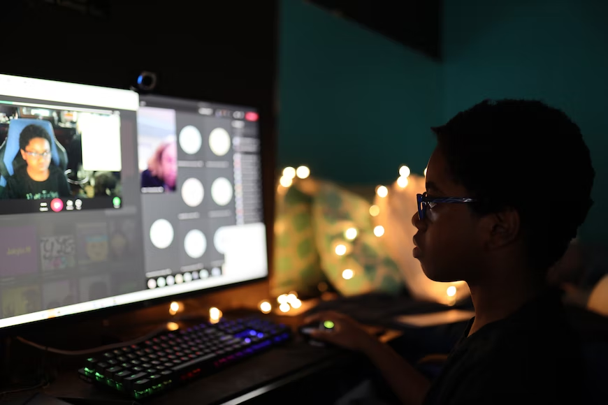 How to Live Stream An Event | Hubilo