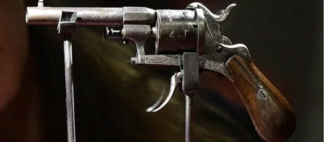 famous-revolver-makes-a-killing-at-auction