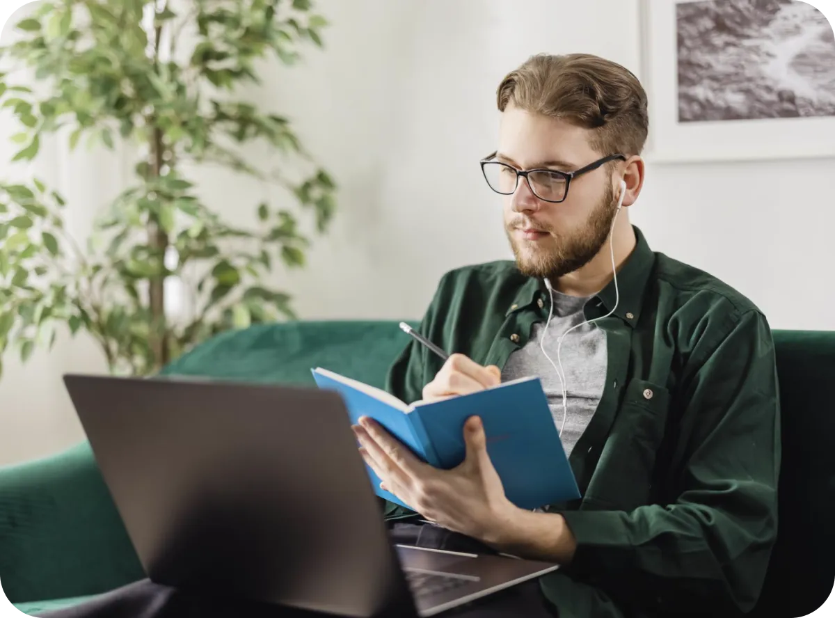 UI Designer Career Path — Online & Interactive