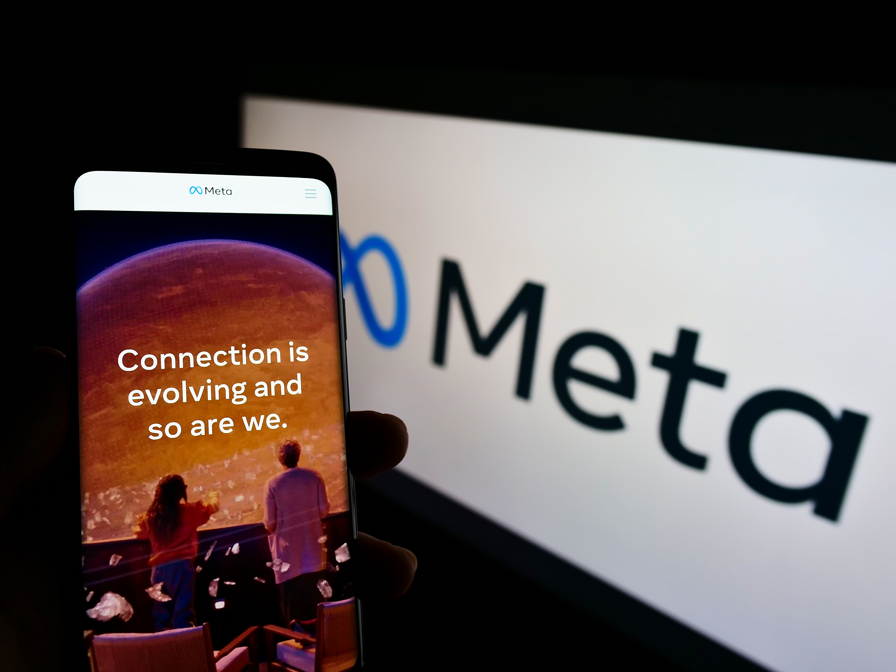 Meta Platforms invests heavily in metaverse and AI across businesses ...