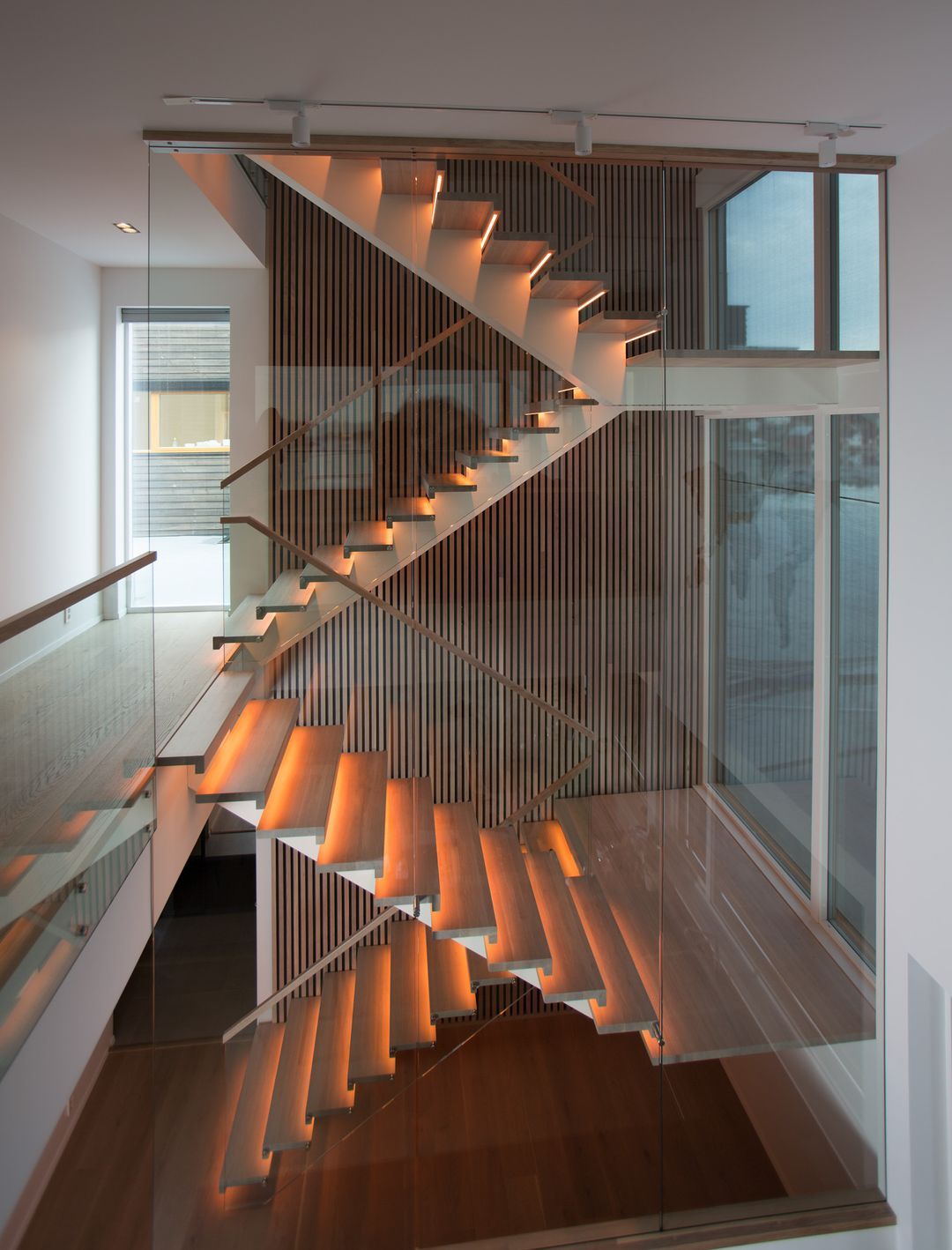 Trapperingen | Din lokale trappeleverandør