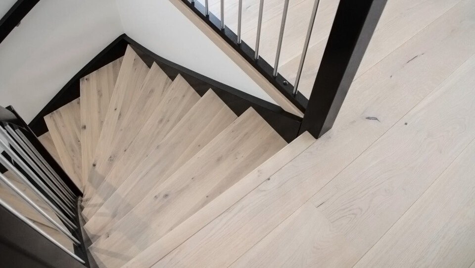 Trapperingen | Din lokale trappeleverandør