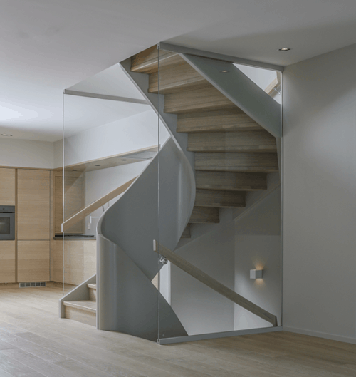 Trapperingen | Din lokale trappeleverandør