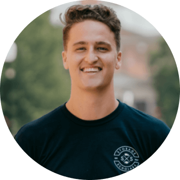 Storage Scholars | About Us and Our Team