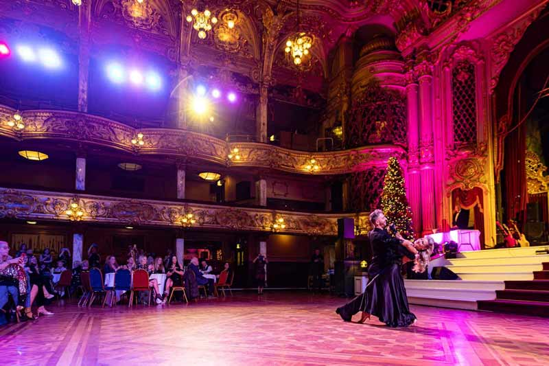 10 ways to benefit from professional event photography | Al Topping ...