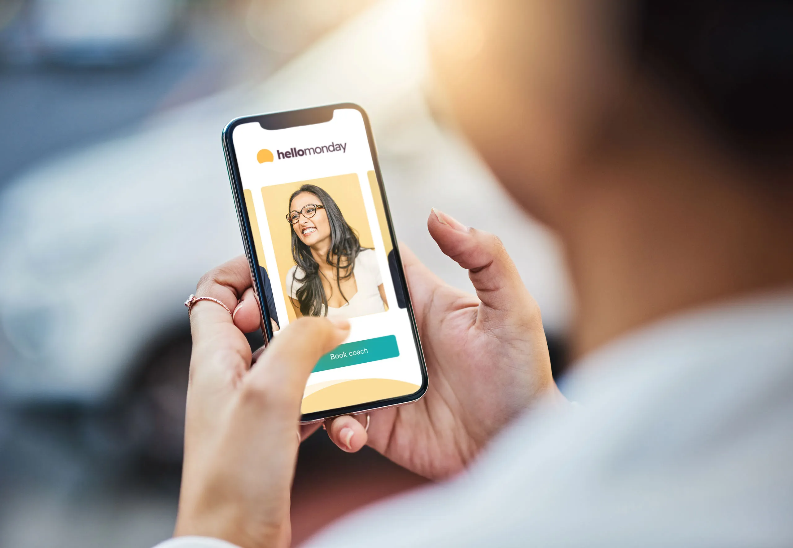 Hellomonday | Coaching & Leadership Development Platform