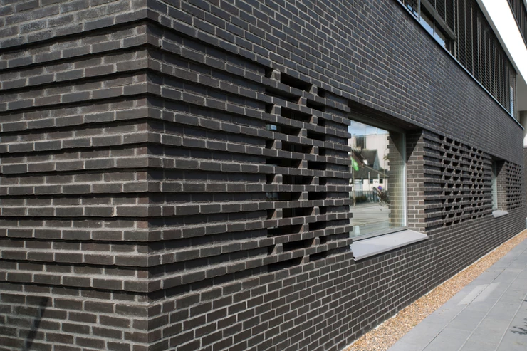 The Science of Hit & Miss Brickwork With UK Brick | UK Brick