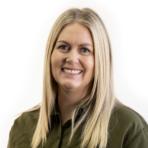 About Us | Senior Sign