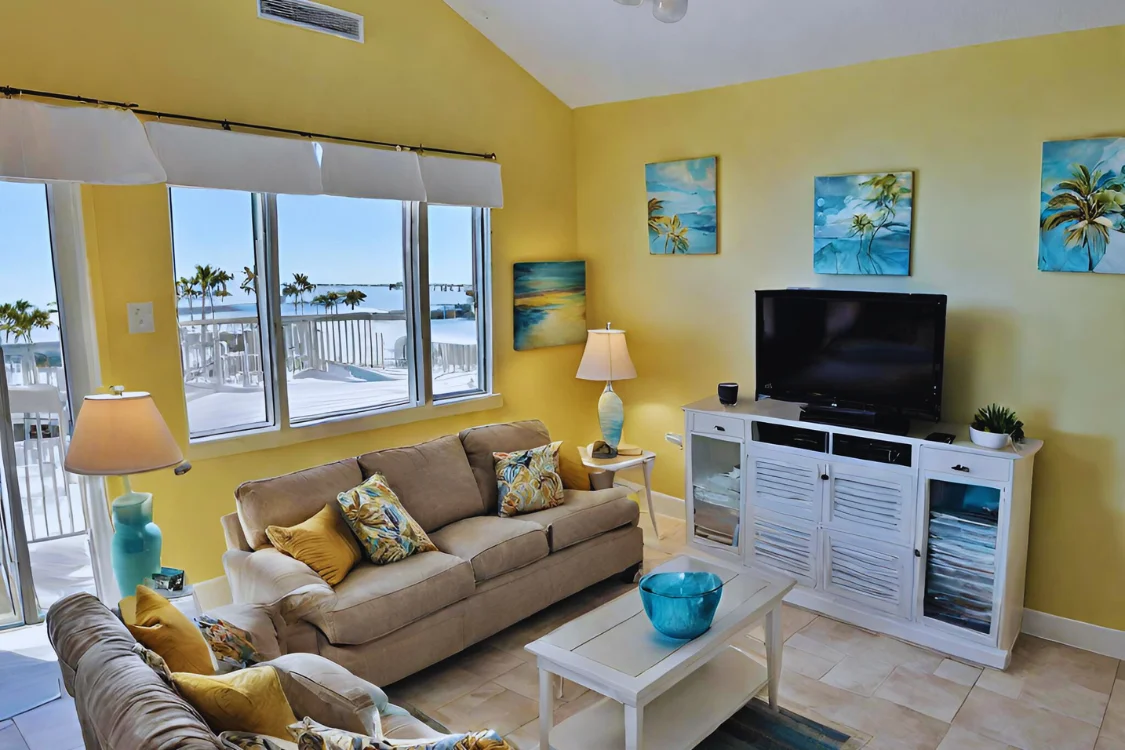 Airbnb & Short Term Rental Laws and Regulations In Fort Myers - 2024