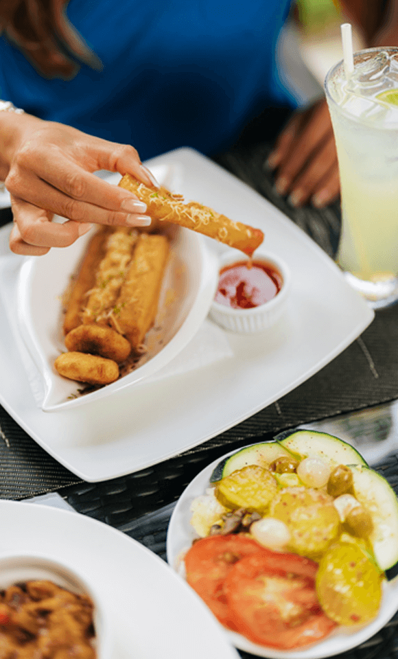 Eat & Drink — Renaissance Marketplace