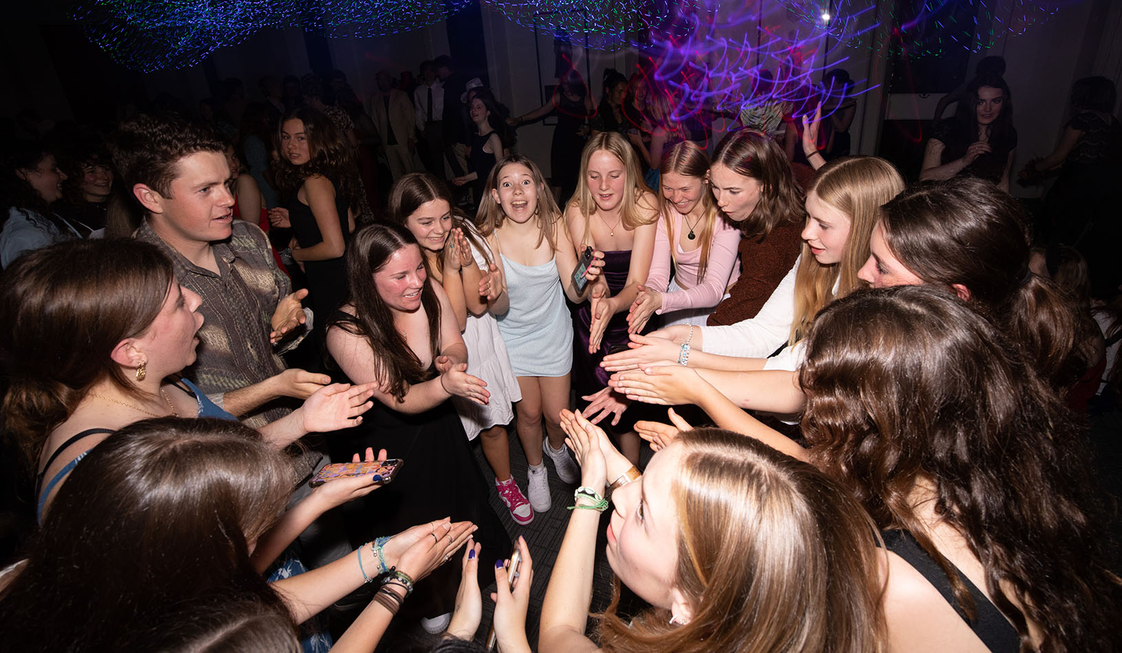 Secondhand style: Op Shop Ball | Nelson Anglicans Kōrero