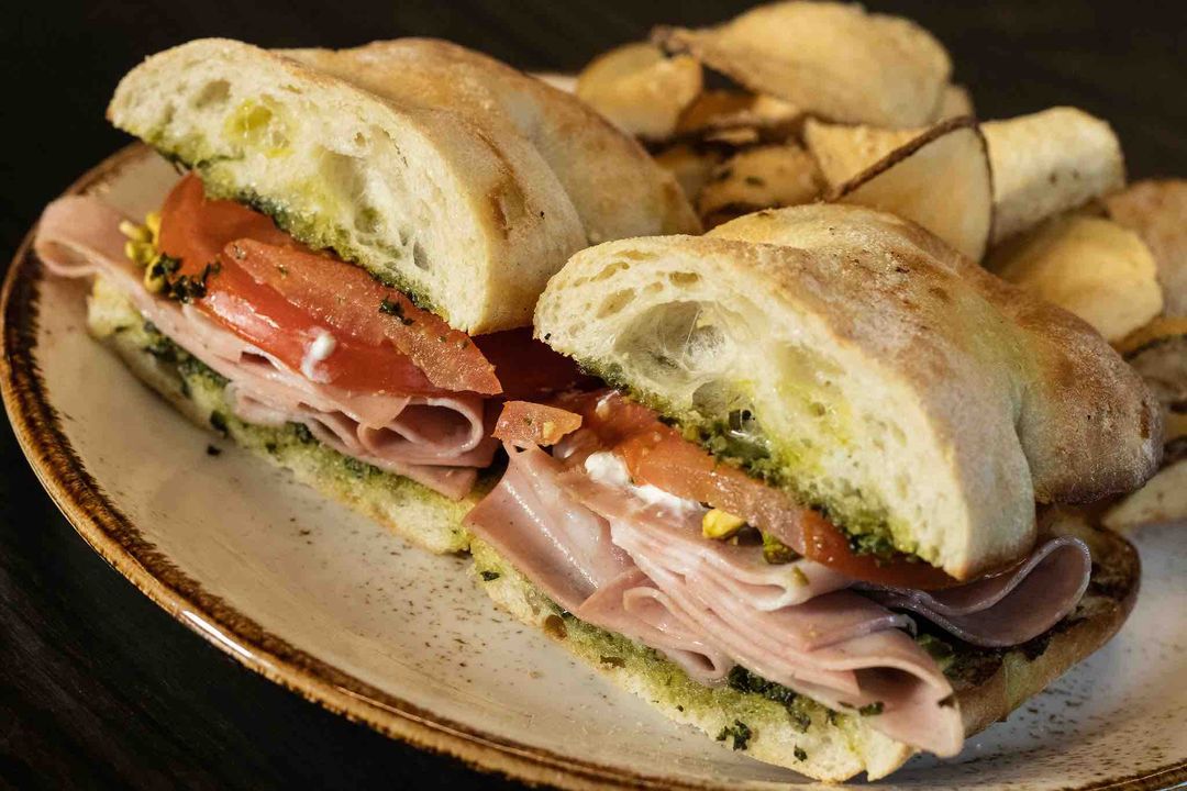 Licari's Pizza Kitchen