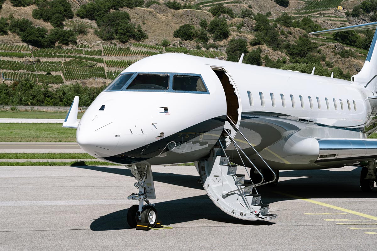 2010 Bombardier Global XRS (HB-JII)