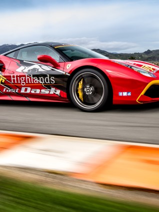 Supercar Fast Dash | Ferrari Driving Experience | Highlands