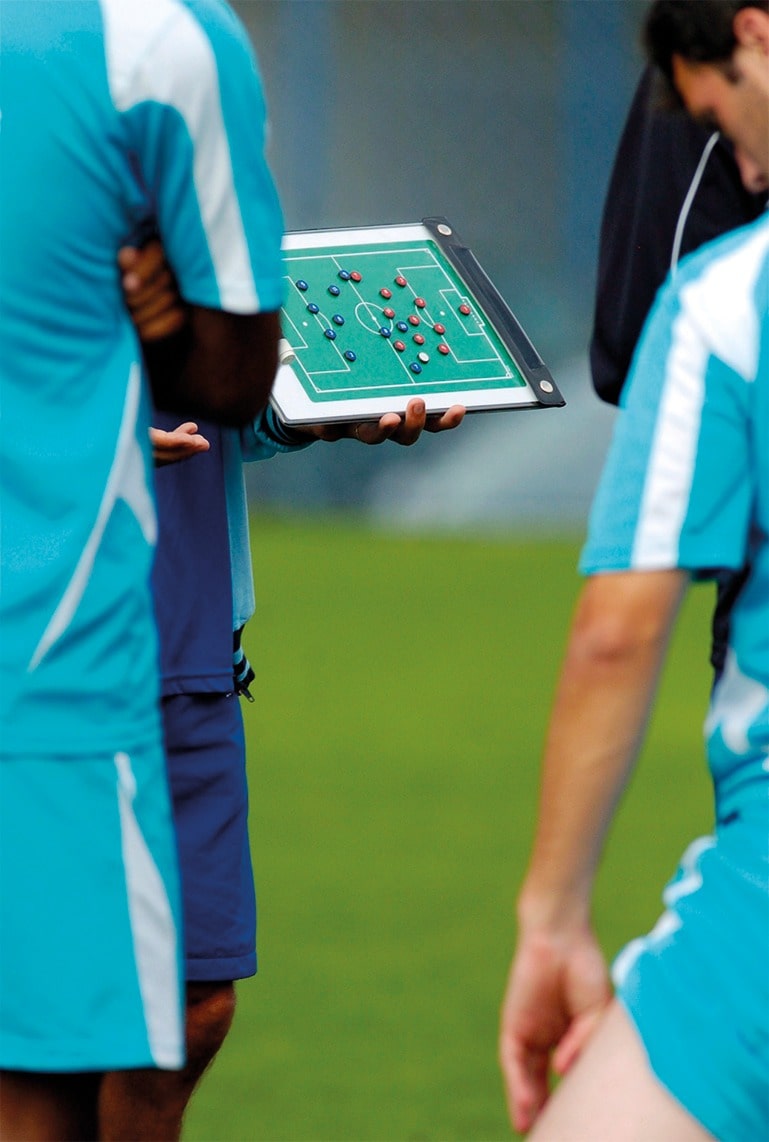 Formations Football | Accédez aux opportunités du football pro