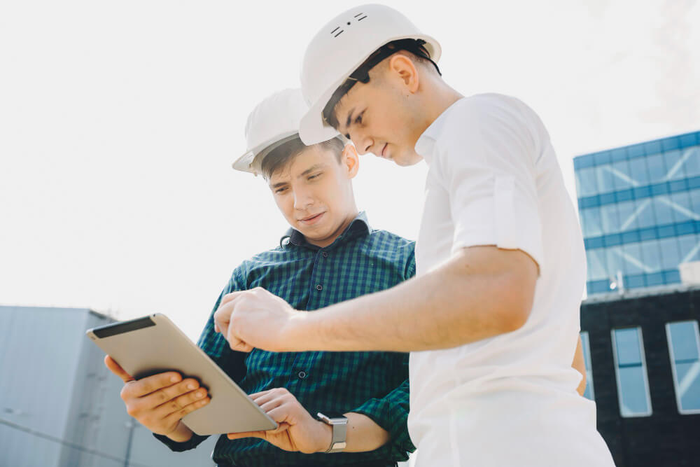 Build Budget Monitoring Dashboards App for EPC Industry