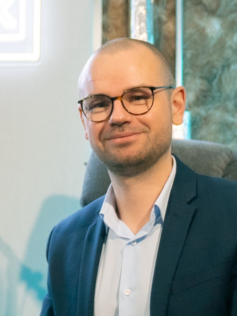 Tim-Oliver Müller - Hauptgeschäftsführer - Hauptverband der BAUINDUSTRIE