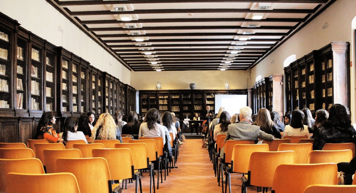 10 Creative Ways to Promote a Conference