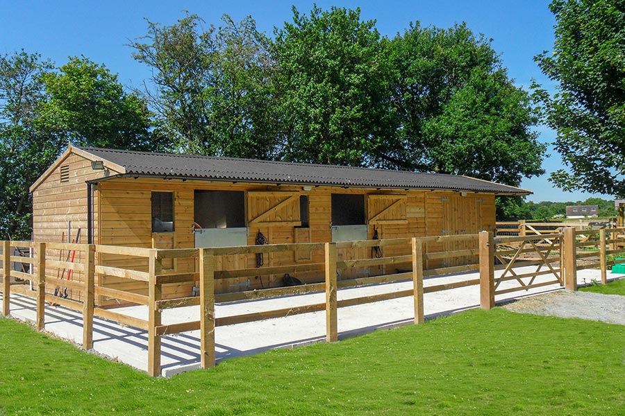 Colt Stables & Field Shelters | Best Value Horse Stables