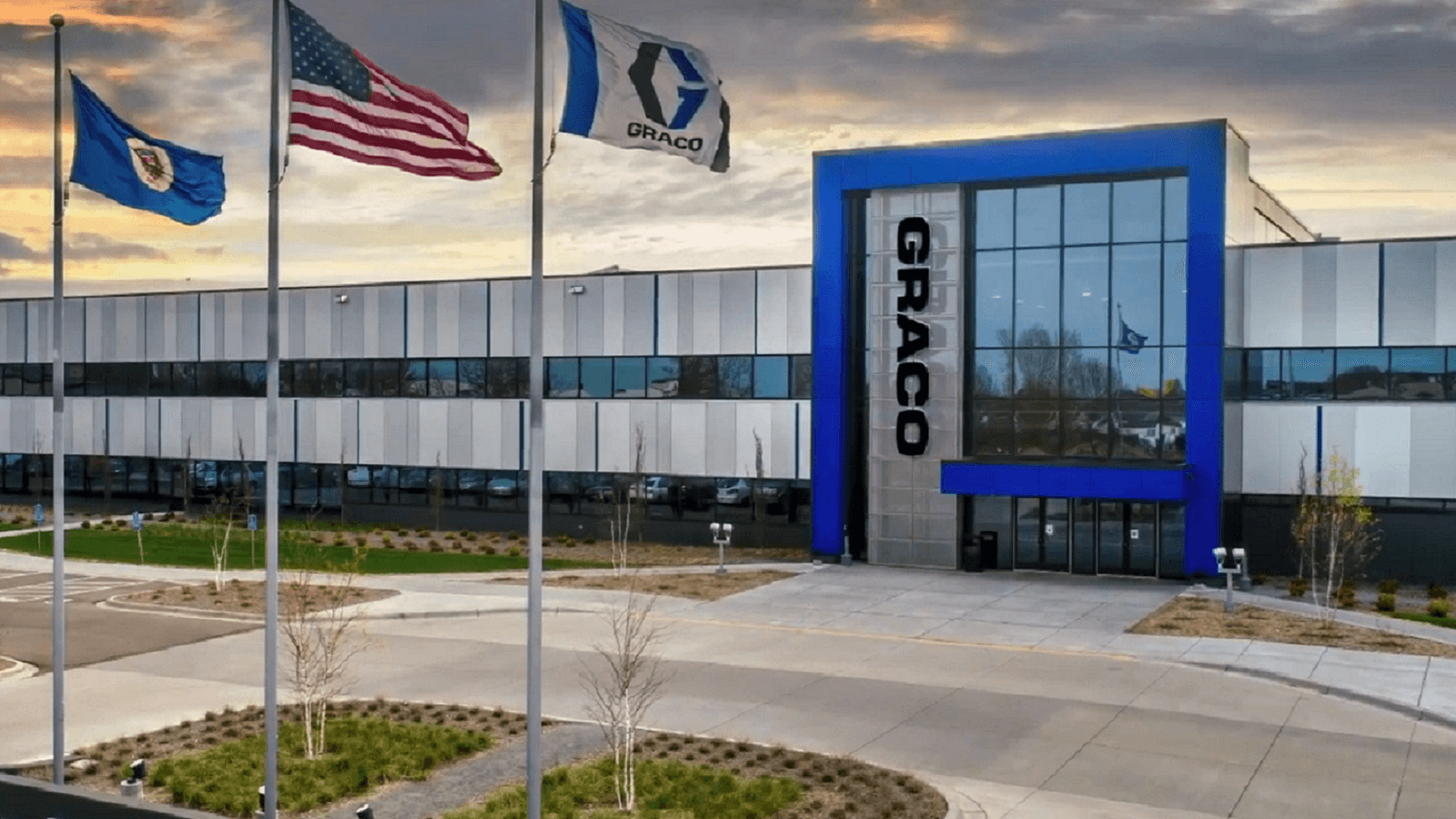 A New Generation Port Run With a Fleet of Automated Vehicles ...