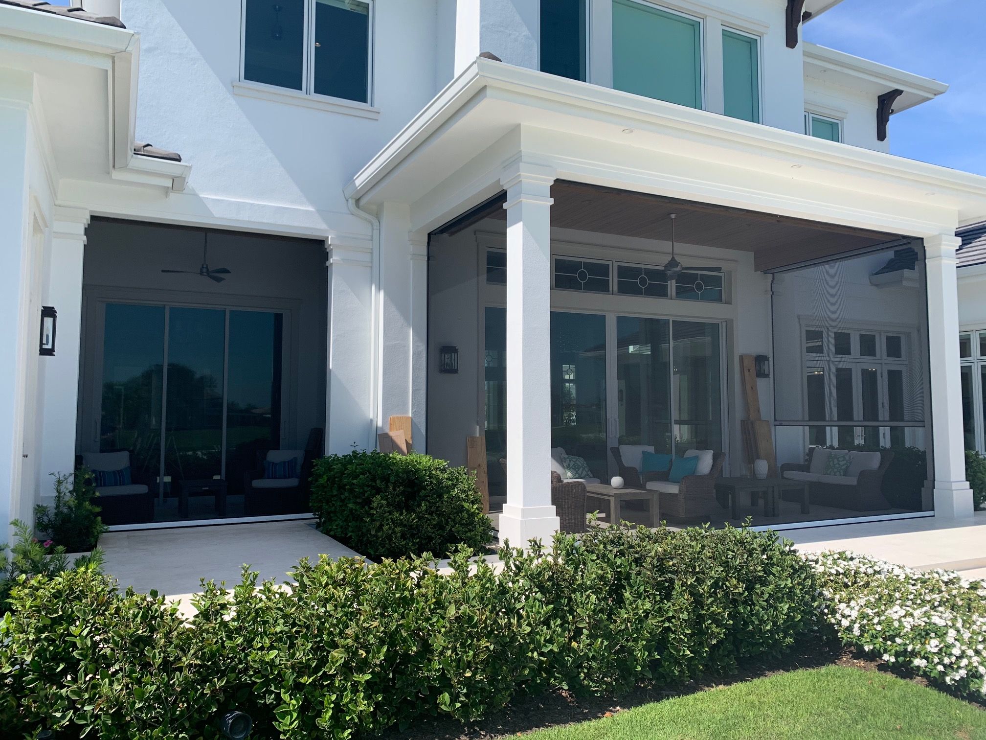 South Louisiana Retractable Patio Screens | Social Outdoor Living