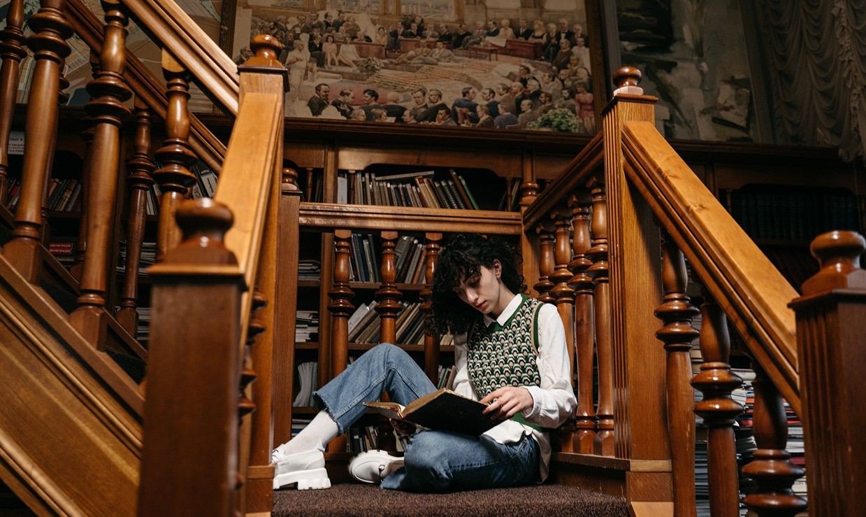 Navigating Academic Pressure: Strategies for Success | Amber