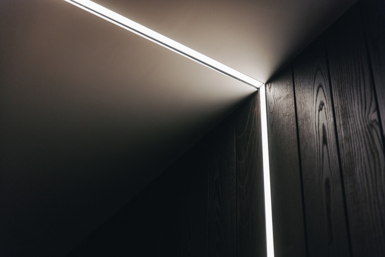 LED Track Lights | Ceiling & Wall Track Lighting | Allera