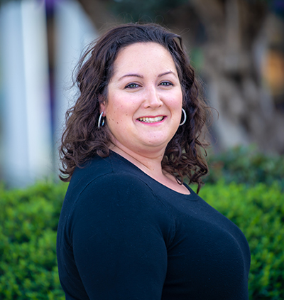 Deborah Finkelstein | Yad L'Olim