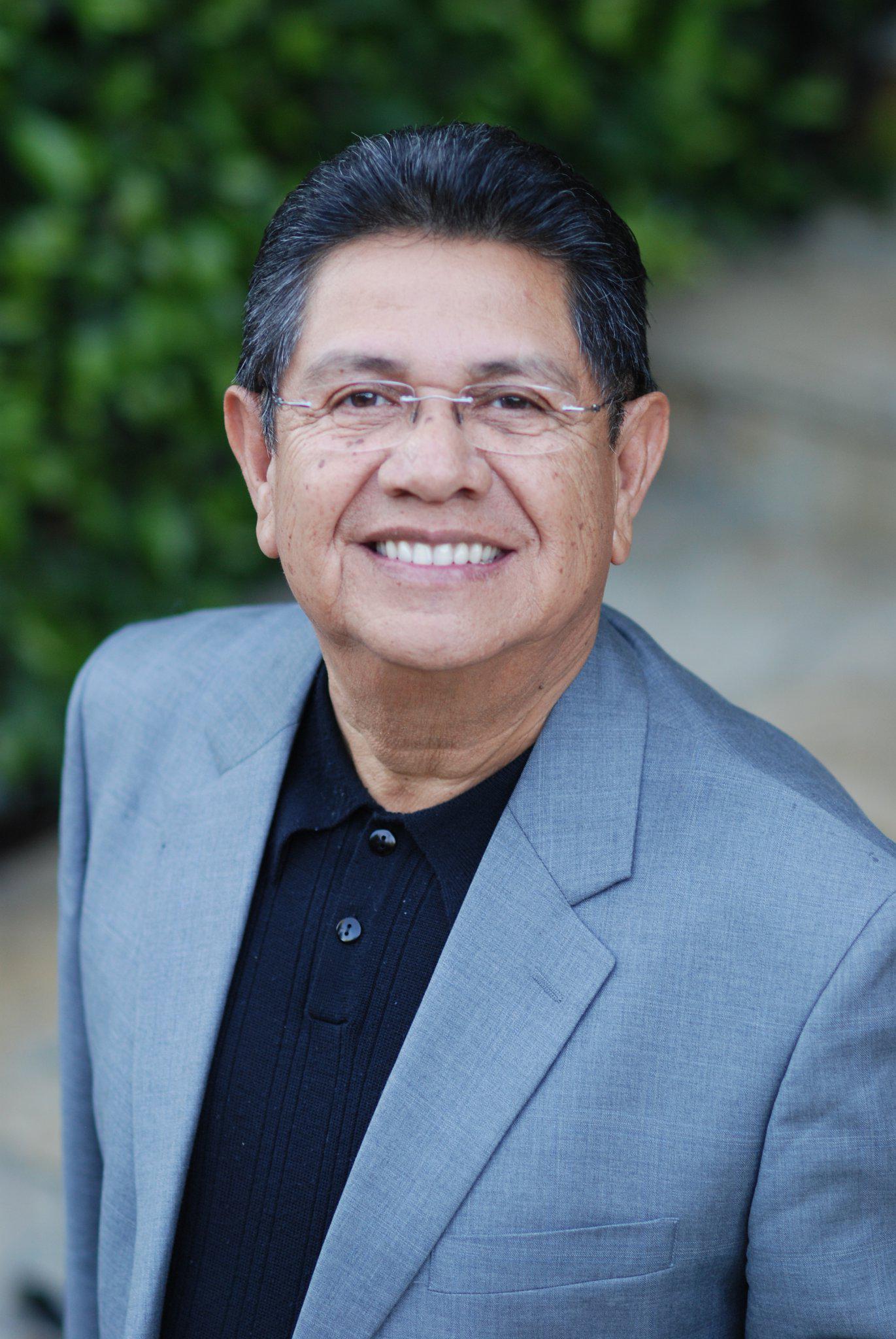 About the Latin Music Artist Manuel Bonilla