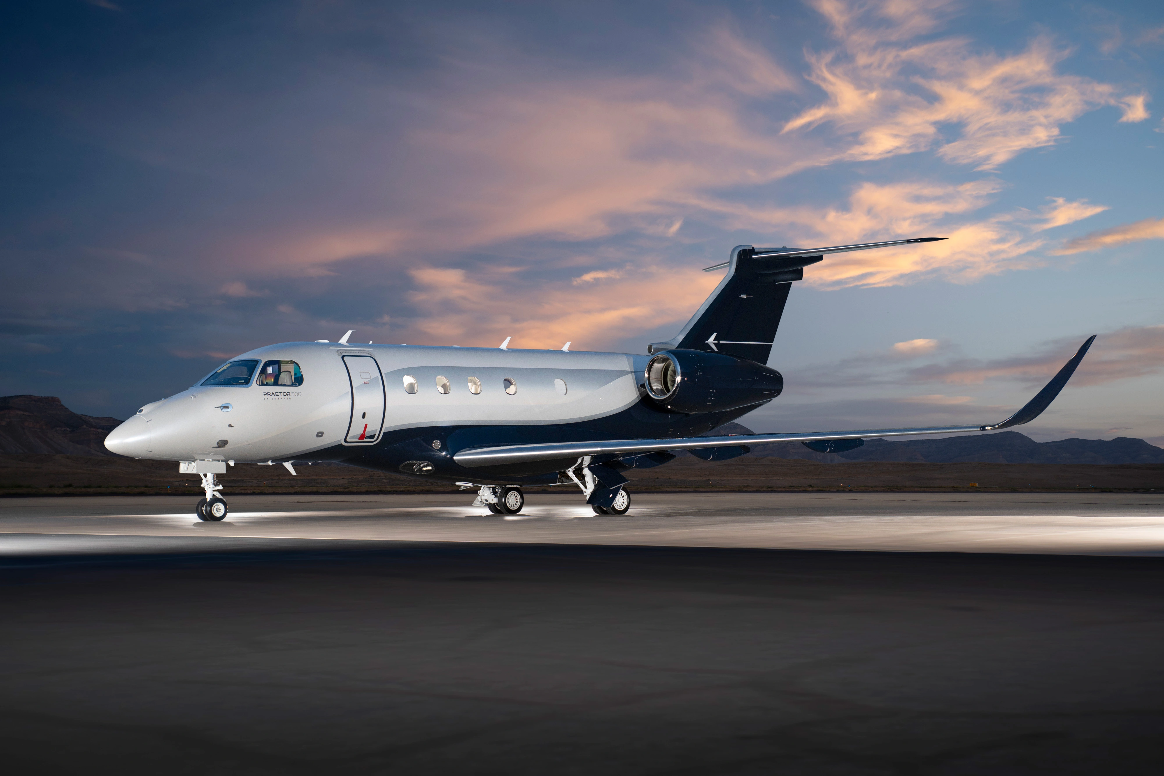 Features of the Embraer Praetor 500 Business Jet | Soljets