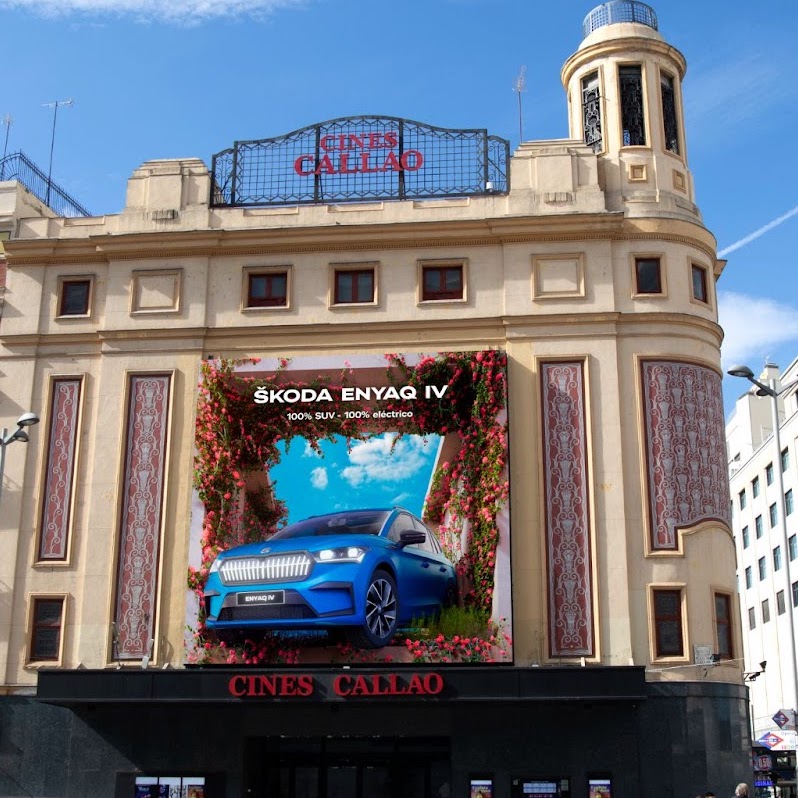 BCN Visuals: Crafting Unforgettable 3D Billboards for outdoor advertising