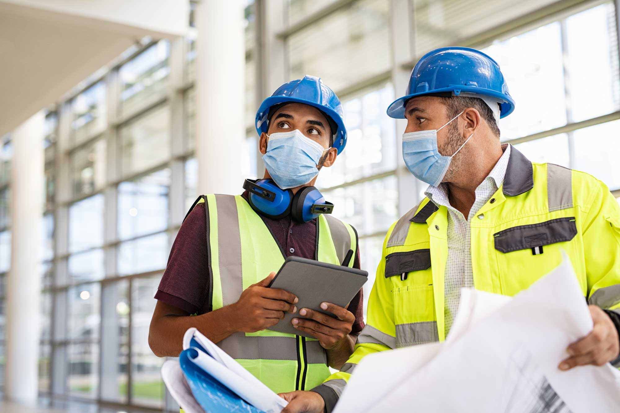 4 Key Safety Plan Features for Construction Sites | Eyrus