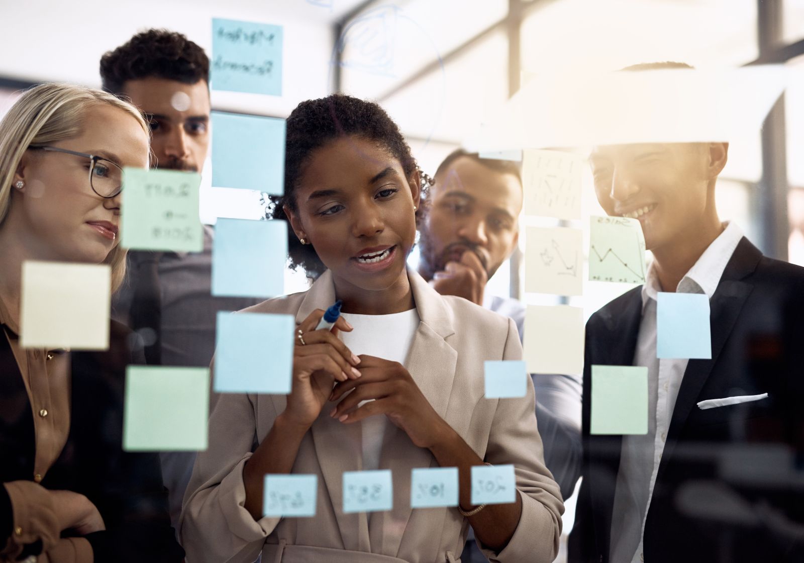 How to Get The Most of Your Virtual Brainstorming Sessions as a Remote Team