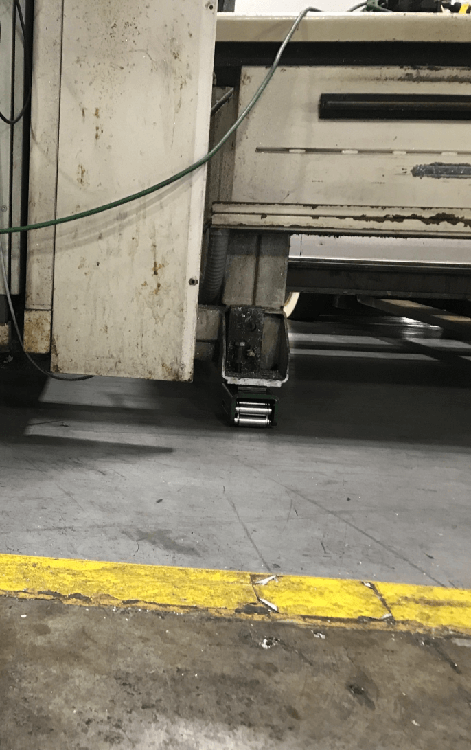 3 Point Machine Skates