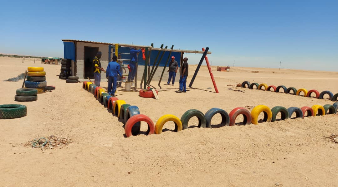 Handover Playground Topnaar Community