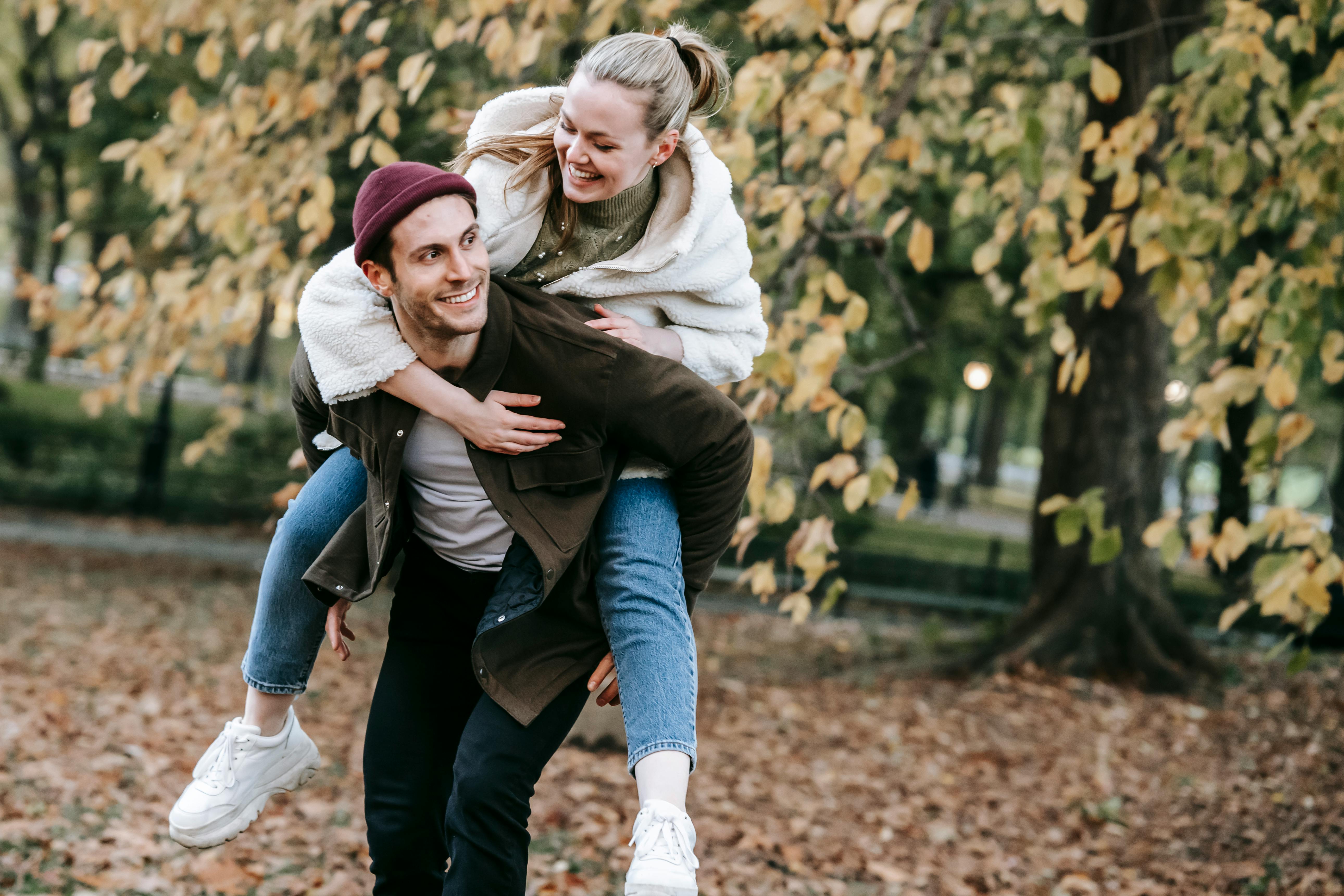 3 Perfect Fall Date Ideas