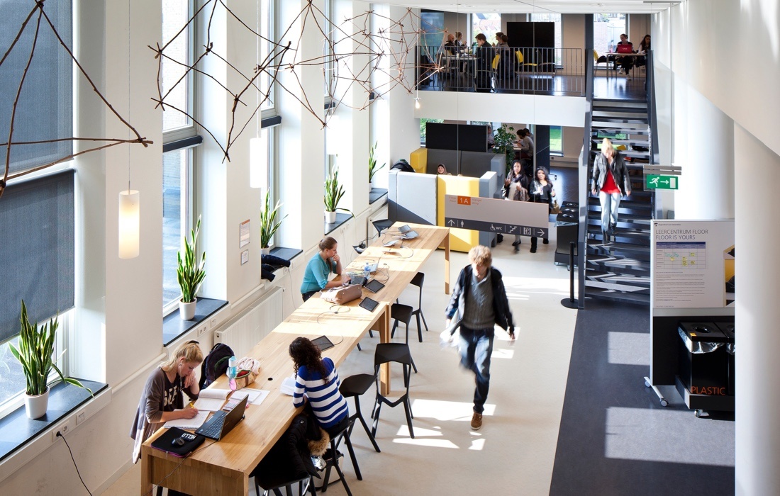 Hogeschool van Amsterdam zoekt Communicatie medewerker FLOOR | Verlopen ...