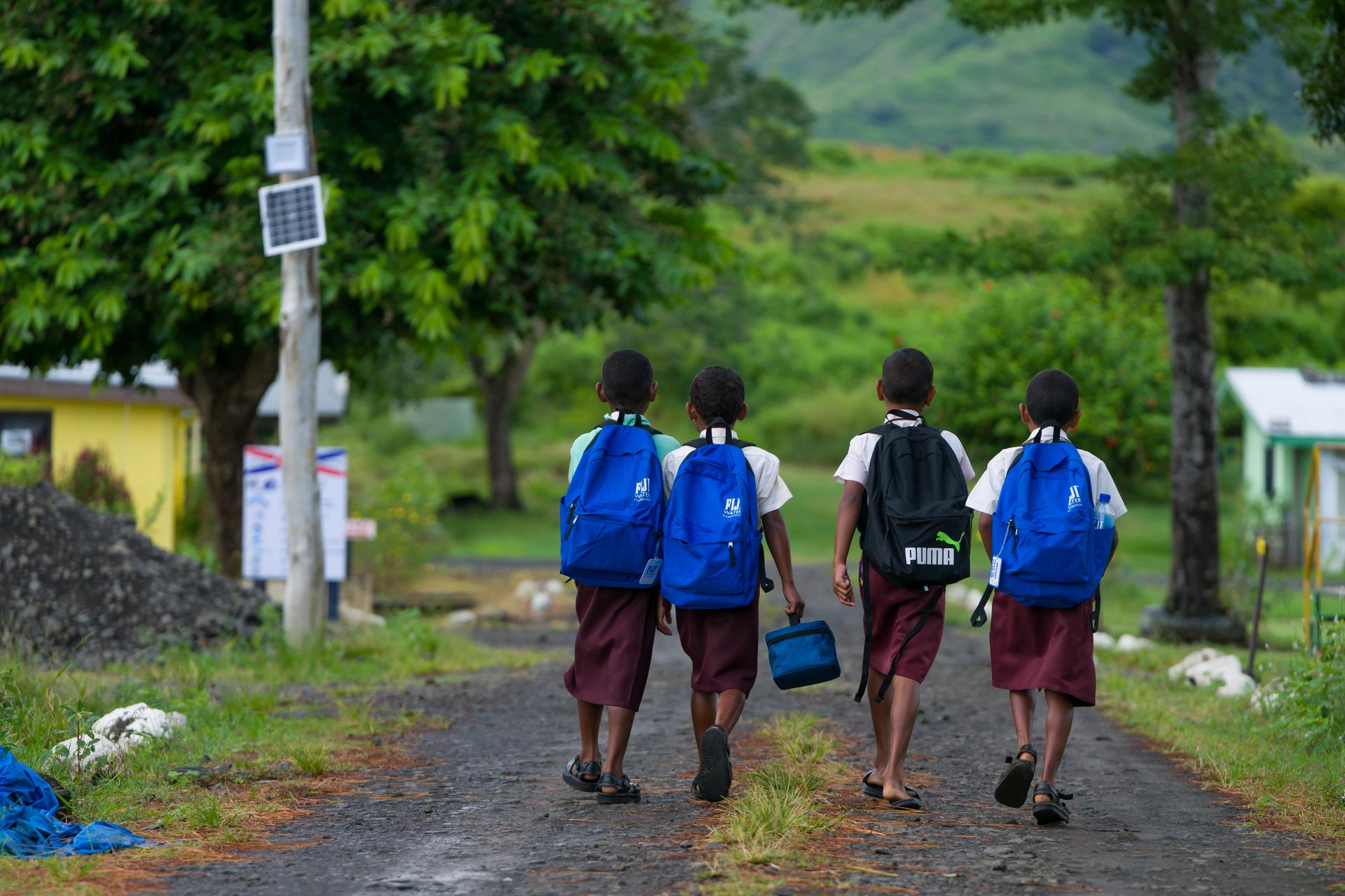 67,000 students return to school with backpacks and supplies ...