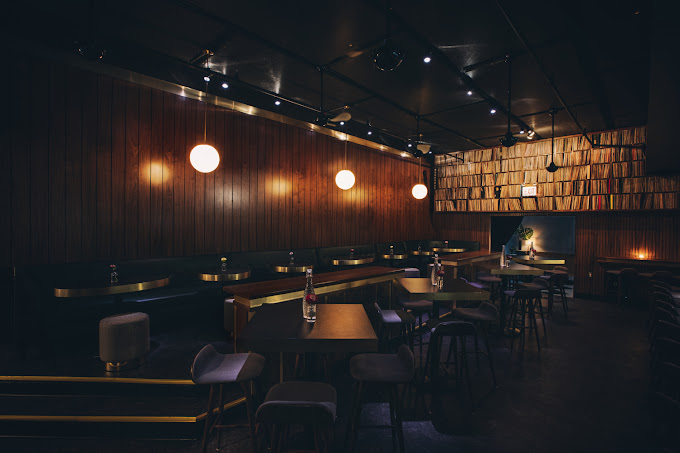 Dorian's | Chicago Speakeasies