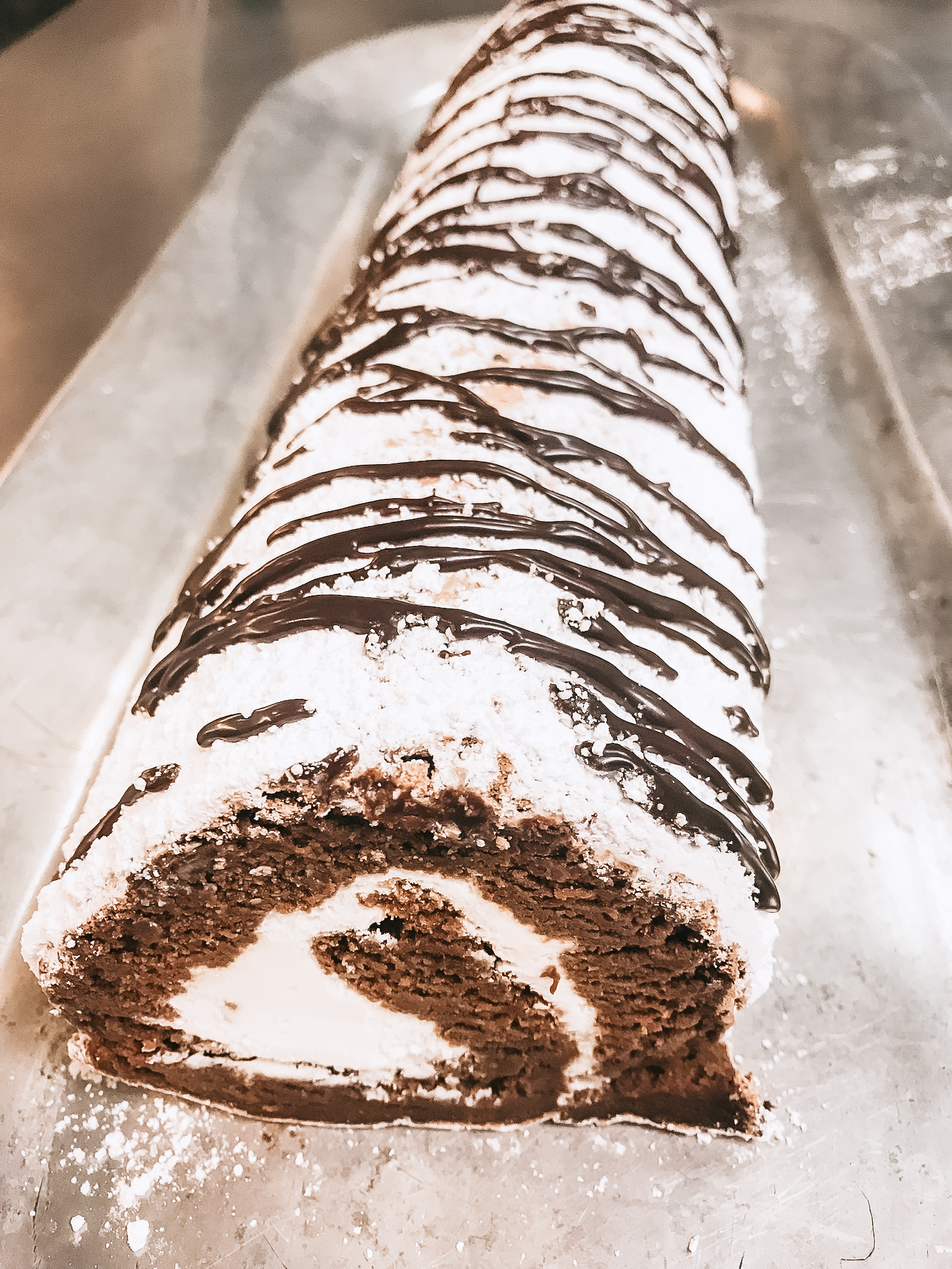 Iz Cafe and Catering