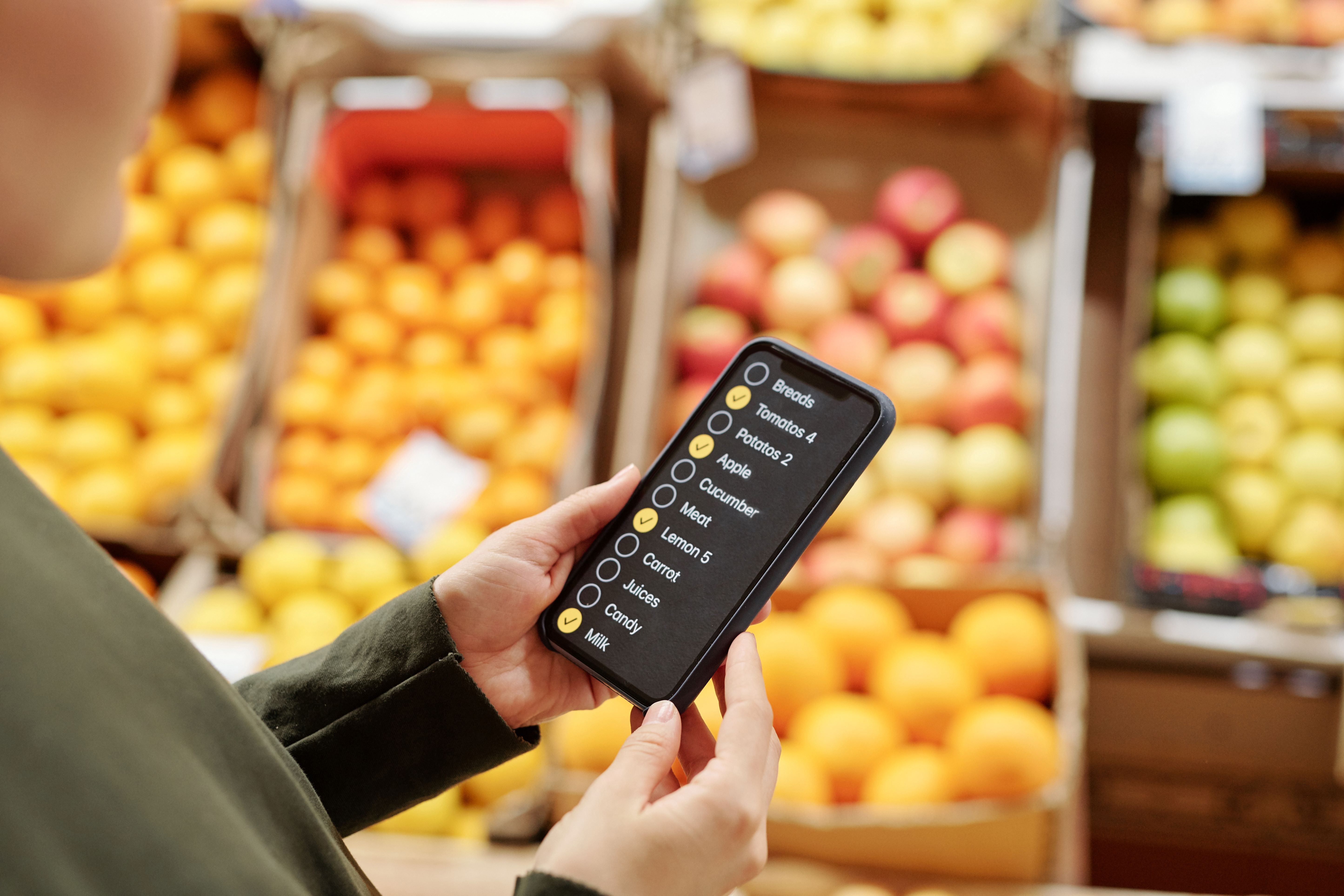 2024 Grocery Shopping Trends: Embracing AI & Personalization