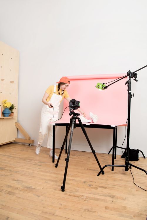 model pricing guide: what to expect when hiring a model | soona