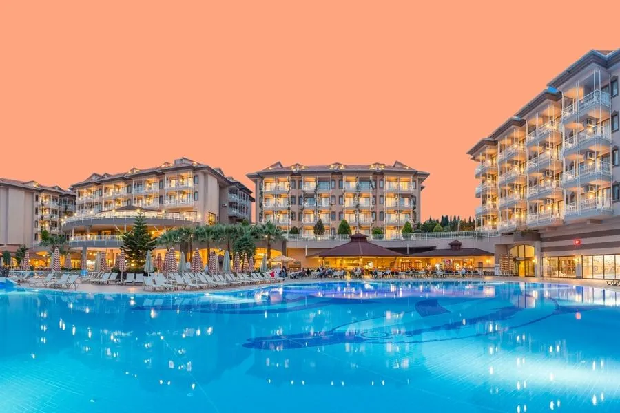 Hotel Guest Request Software for High Performing Teams [+Free Log]