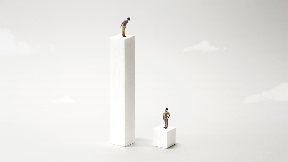 Investing when the market has run up is hard, but here's what helps ...