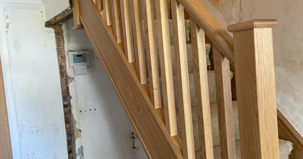 Staircase Renovation Using Only Solid Oak | The Stair Shop